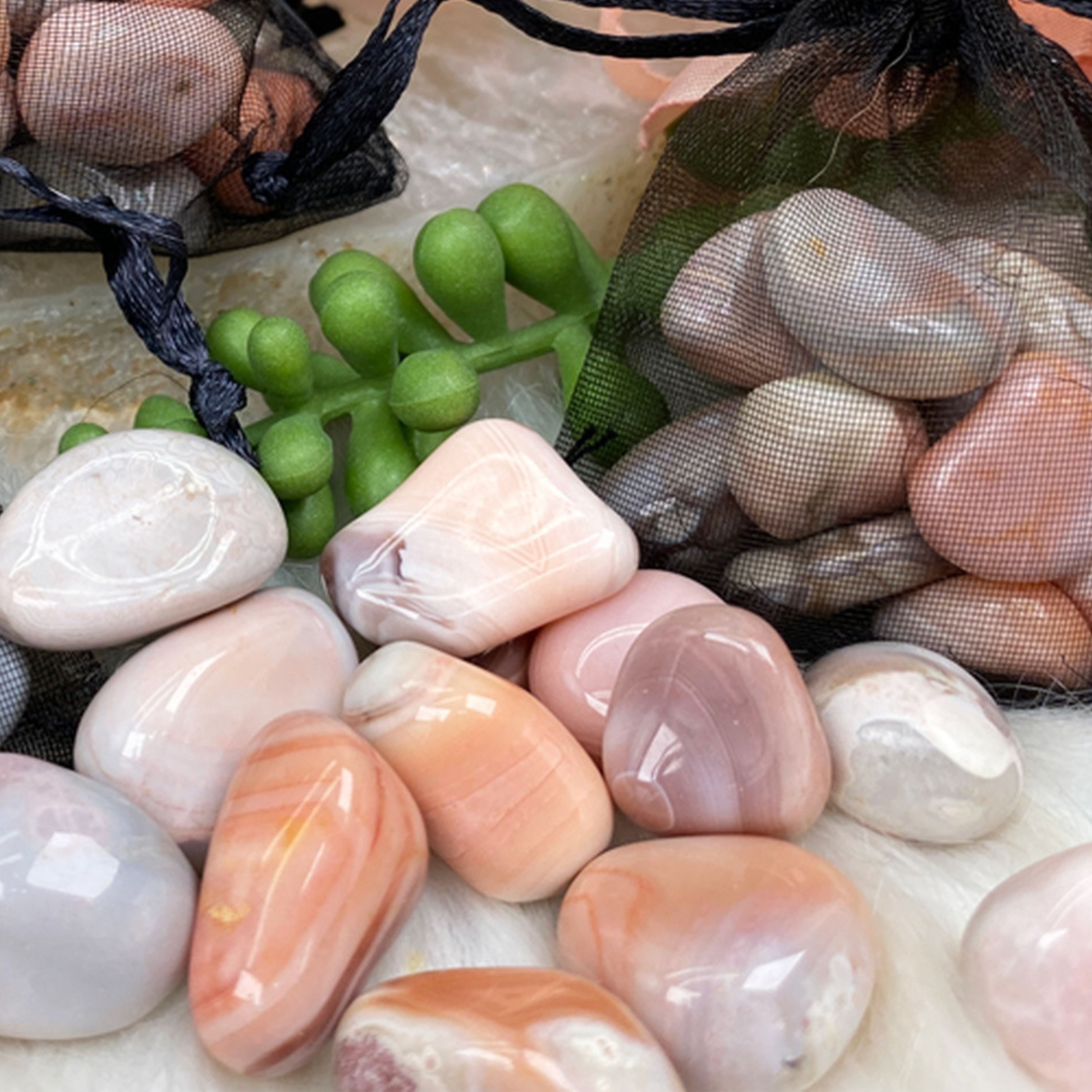 Tumbled Stones – Lucky Moon Crystal Bar