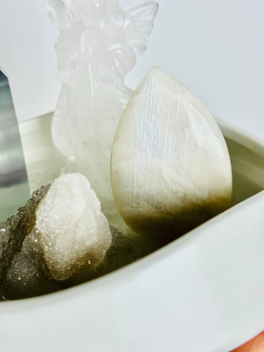 Crystal Energy Bowl for Spiritual Expansion & Higher Awareness (imperf ...